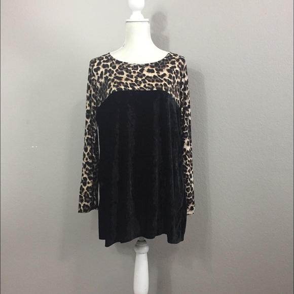 New N Forever | Tops | Plus Size Black Crushed Velvet Tunic | Poshmark